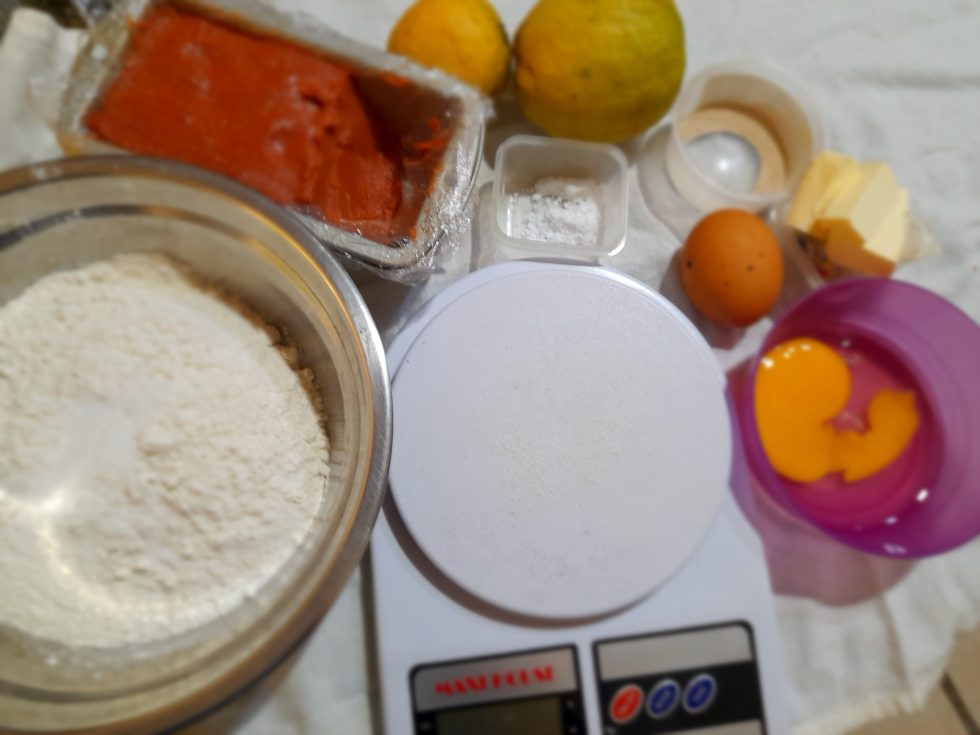 Pan dulce relleno de mermelada de guayaba. - Pan & Horno